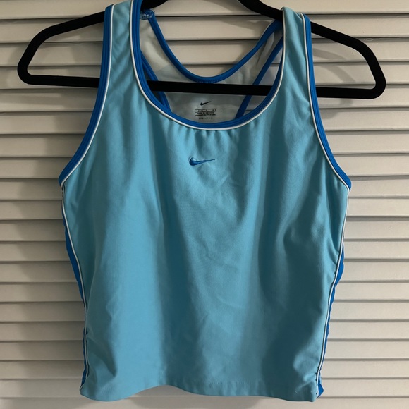 Nike | Tops | Vintage Nike Razorback Crop W Built In | Poshmark